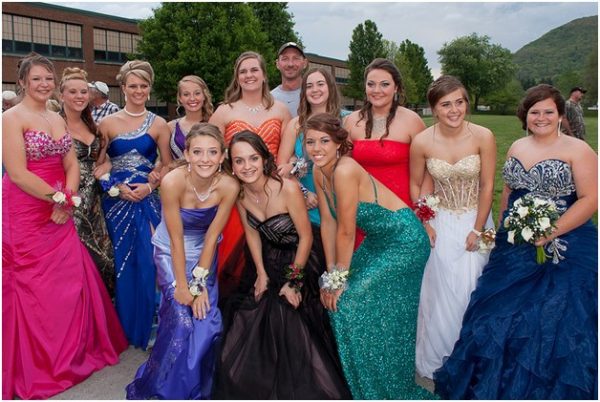 Dress to Kill: How To Be a Trendsetter For Prom Night | The Fashionable ...