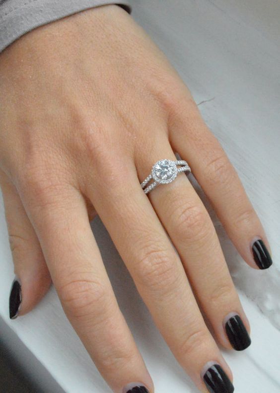 How to Pick the Perfect Engagement Ring | The Fashionable Housewife ...