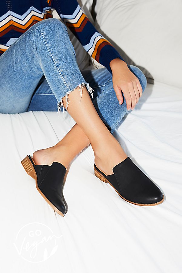 5 Different Ways To Wear Mules | The Fashionable Housewife | Fashion ...